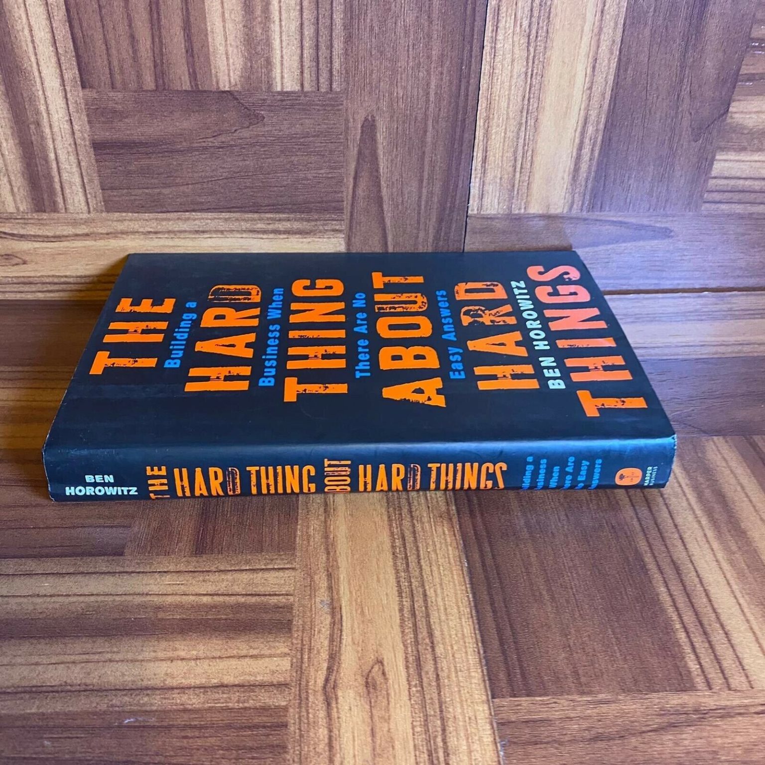 30 Best Entrepreneur Books For Beginners In Business (Must-Read List)